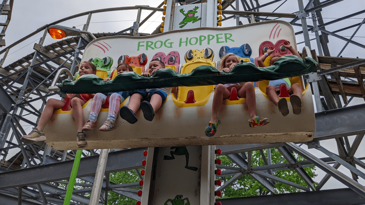 Rockin Tug - Indiana Beach