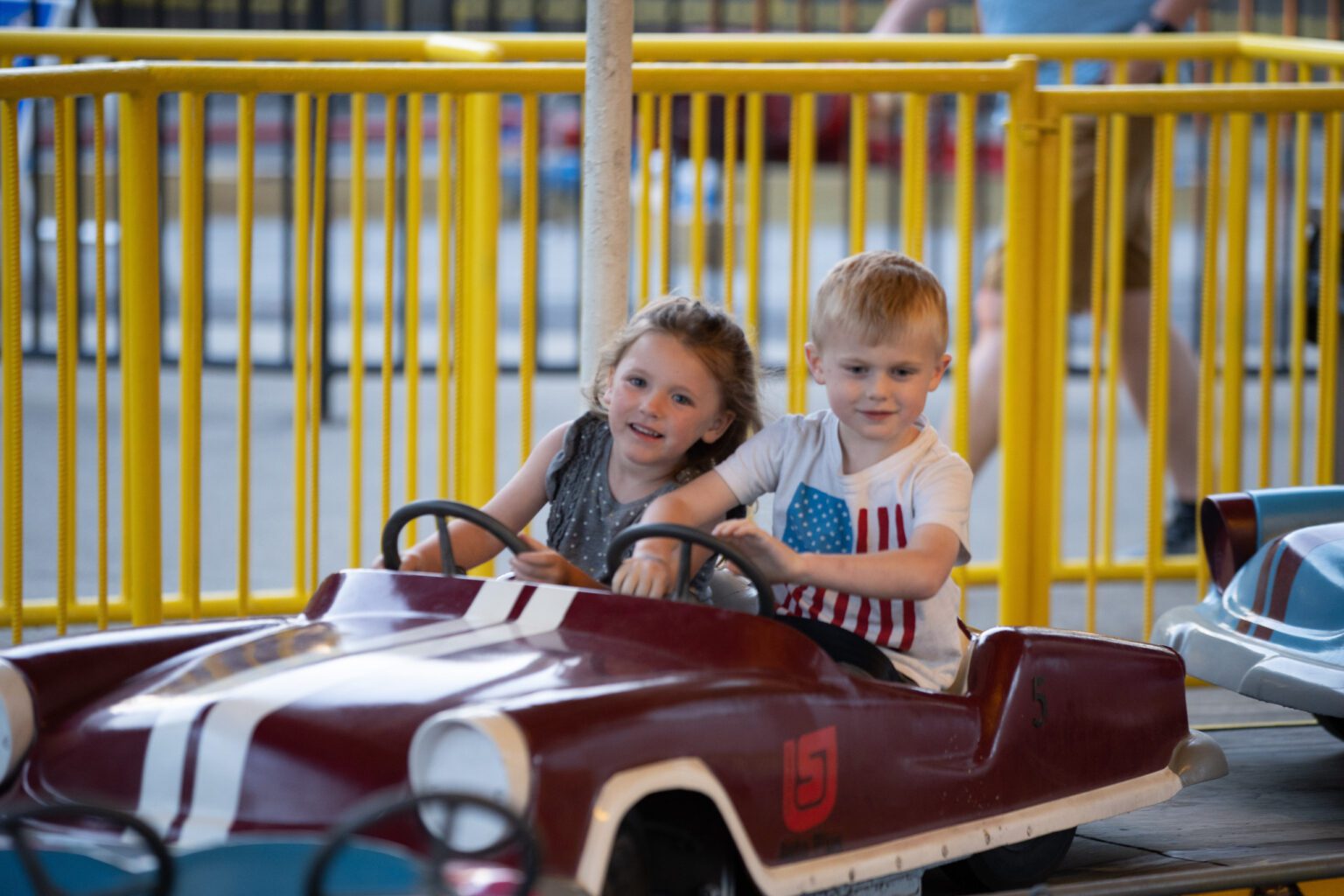 Rockin Tug - Indiana Beach