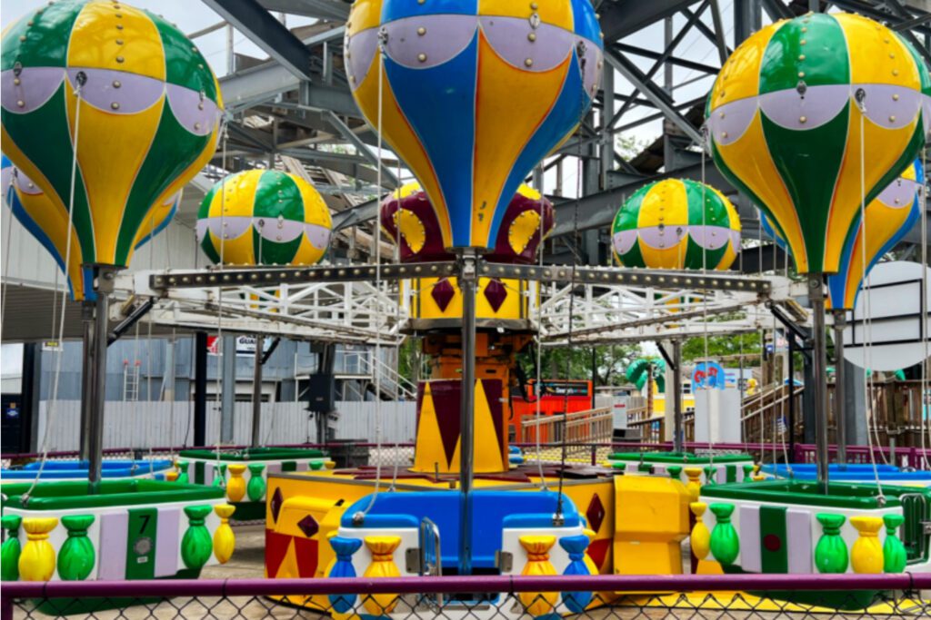 Rockin Tug - Indiana Beach